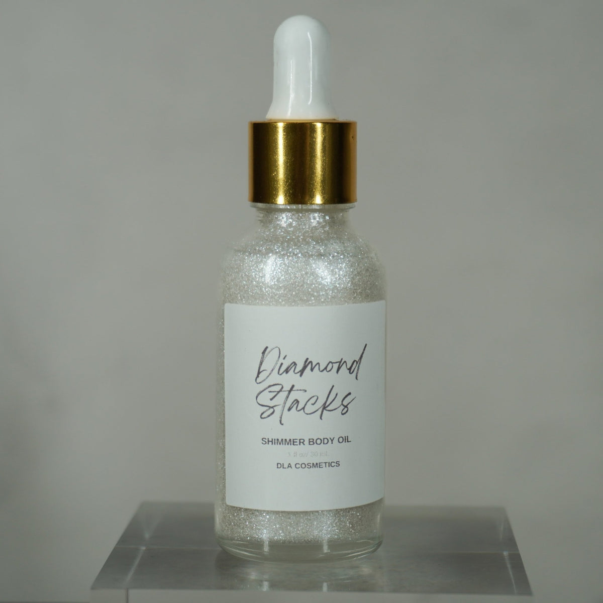 DIAMOND STACKS BODY SHIMMER OIL – DLA Cosmetics
